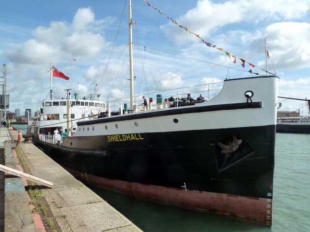 SS Shieldhall - GooseyGoo